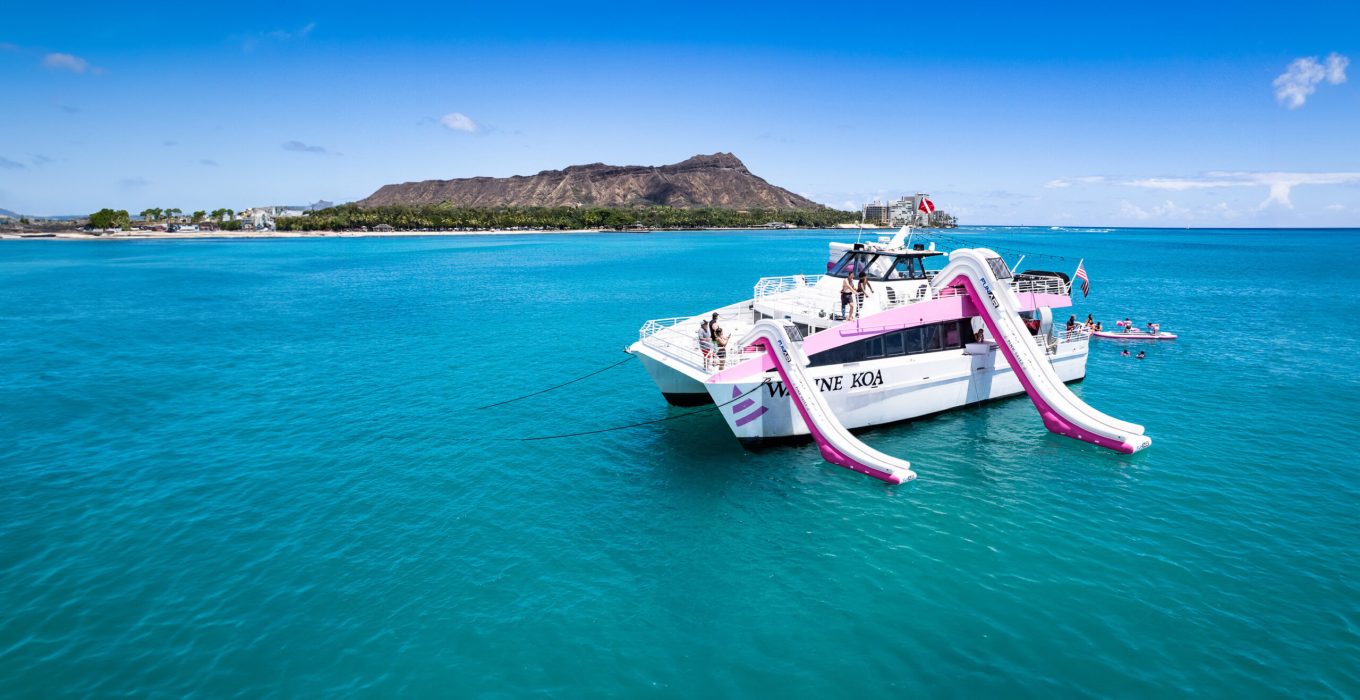Pink Sails Waikiki | Catamaran Sailing Tours in Honolulu, Hawaii