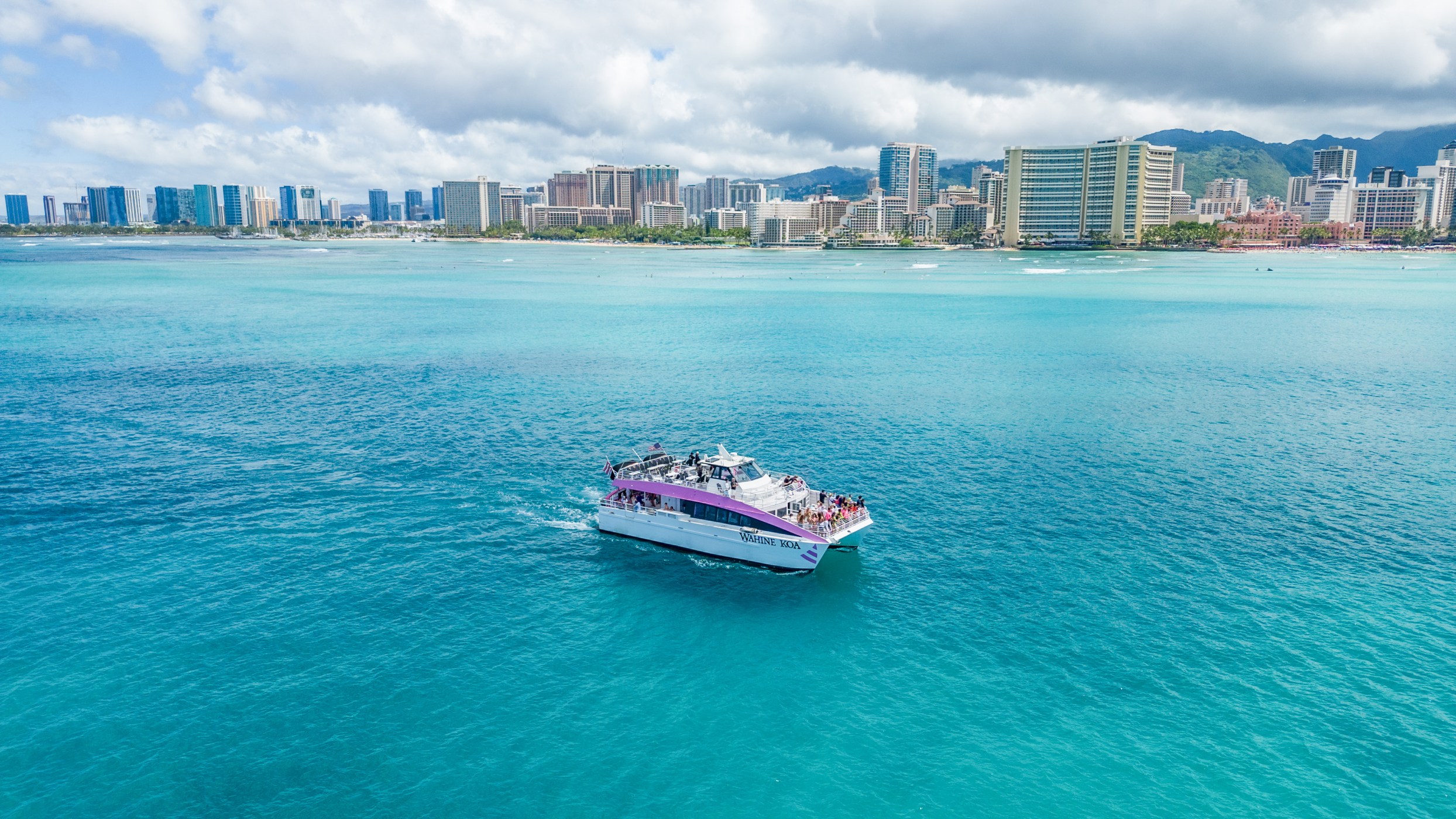 Sunset Splash & Sail Cruise, Waikiki, Hawaii | Pink Sails Waikiki